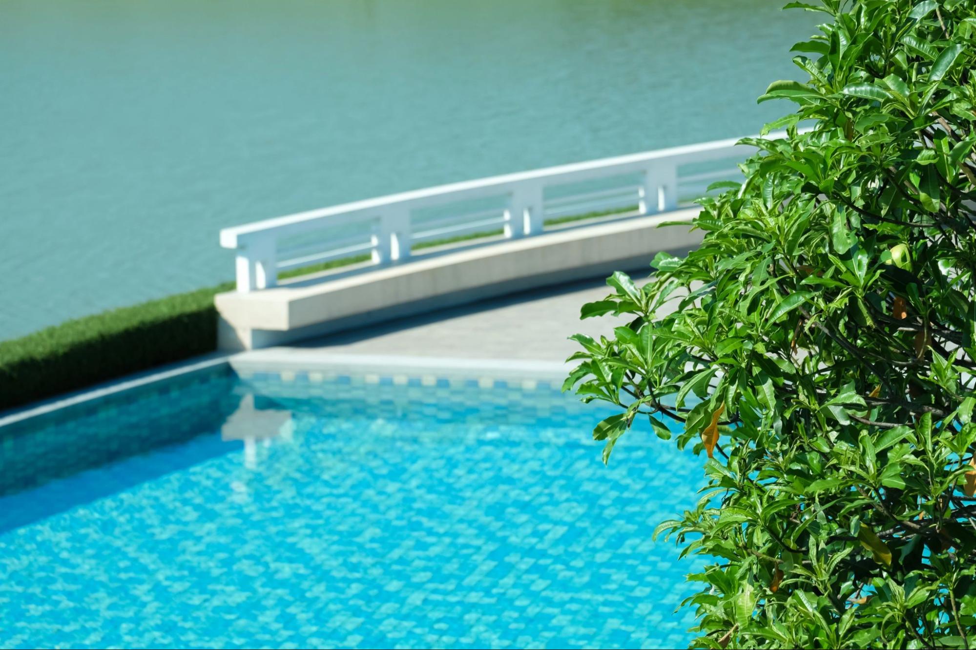 The 14 Best Landscaping Ideas for Small Backyard Pools | Pool ...